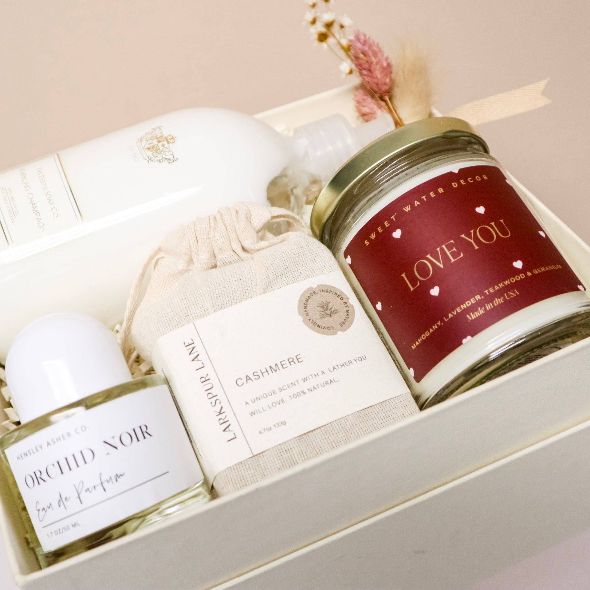 MeaningFull Gift Lab | Luxury Lifestyle Gifting for all Occasions